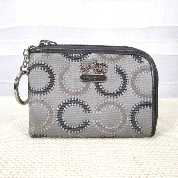 Coach | Bags | Hp 59 Coach Silvergray Op Art Mini Card Wallet Keychain ...